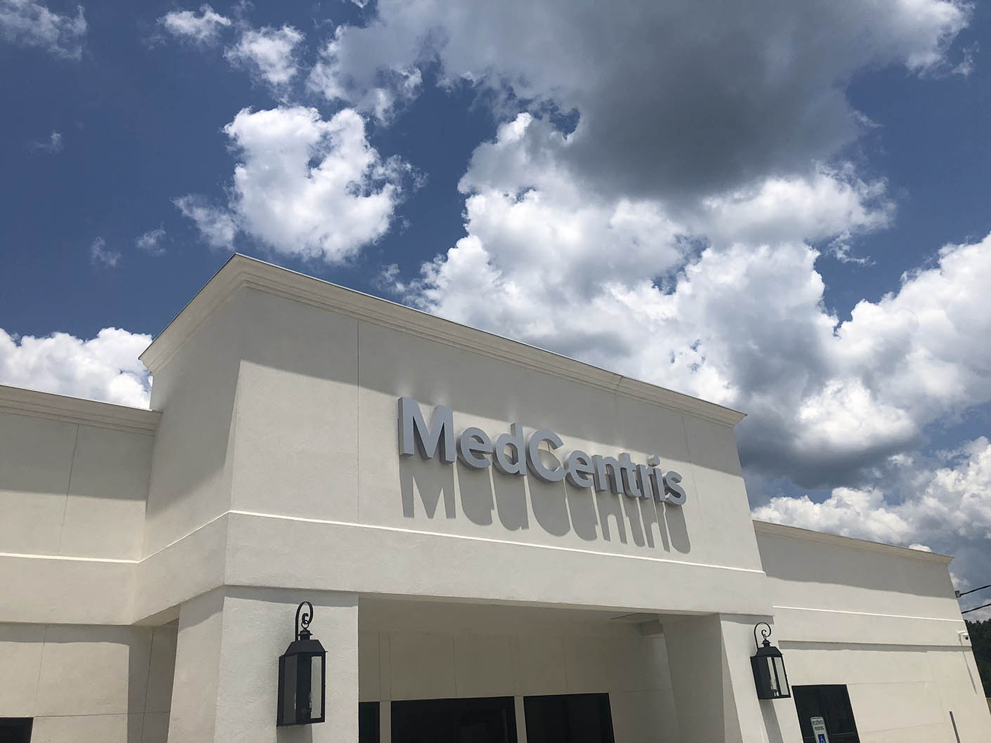 MedCentris Celebrates 15 Years of Wound Healing